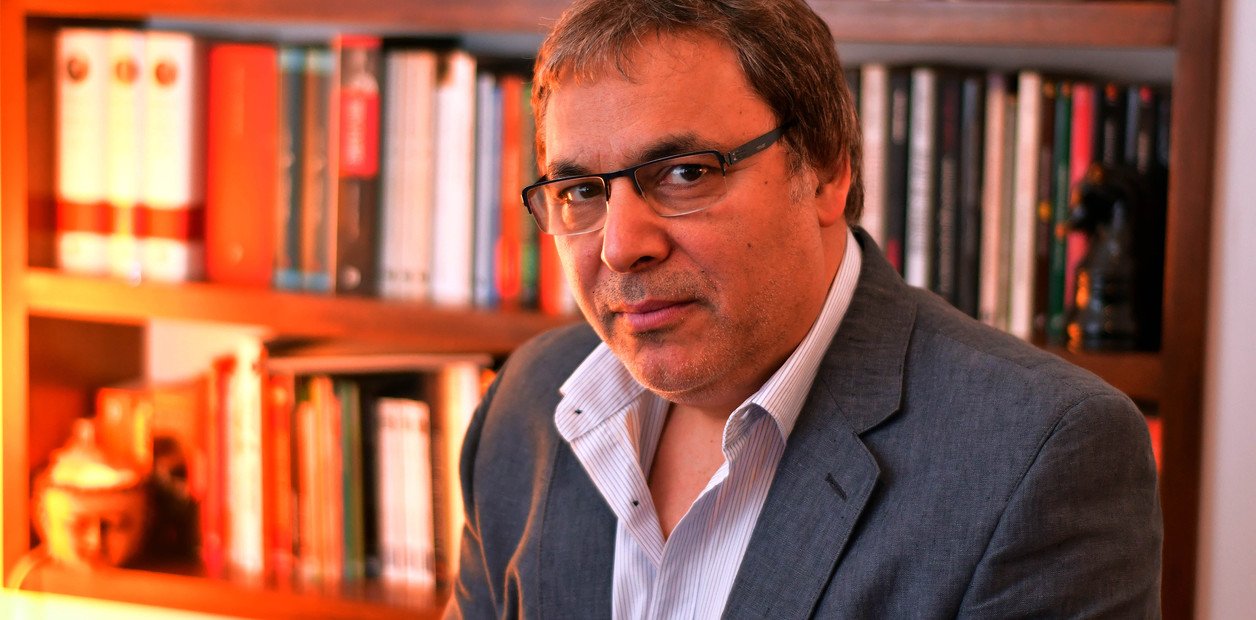 ¿Cómo te llevás con el azar? Diván con Gabriel Rolón - Urbana Play 104.3