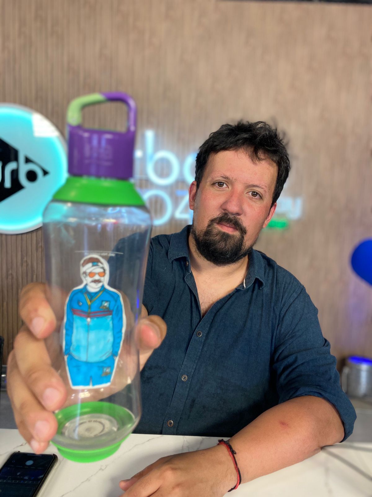 Juan Ferrari y los #Documenjuanes de la semana - Urbana Play 104.3