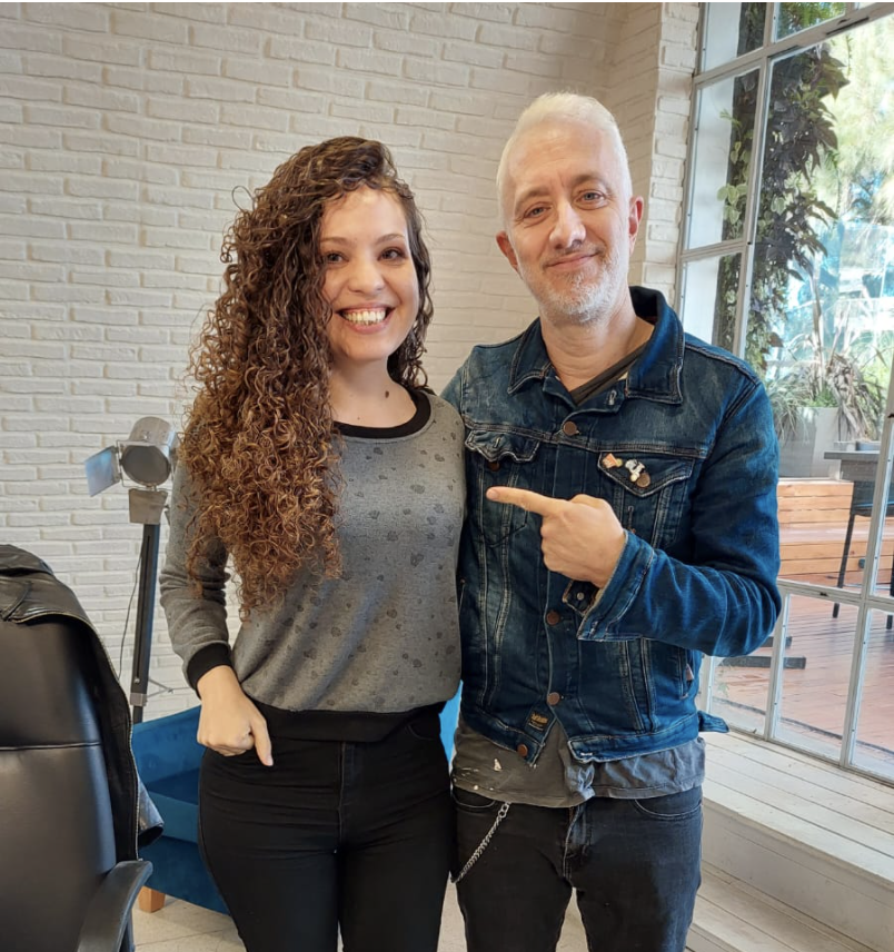 Segundo encuentro con Mayra Arena en Perros de la Calle - Urbana Play 104.3