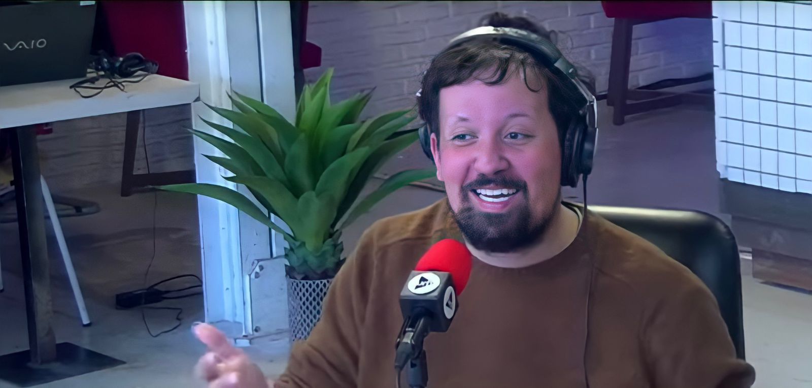 Juan Ferrari y los #Documenjuanes de martes en Todo Pasa - Urbana Play ...