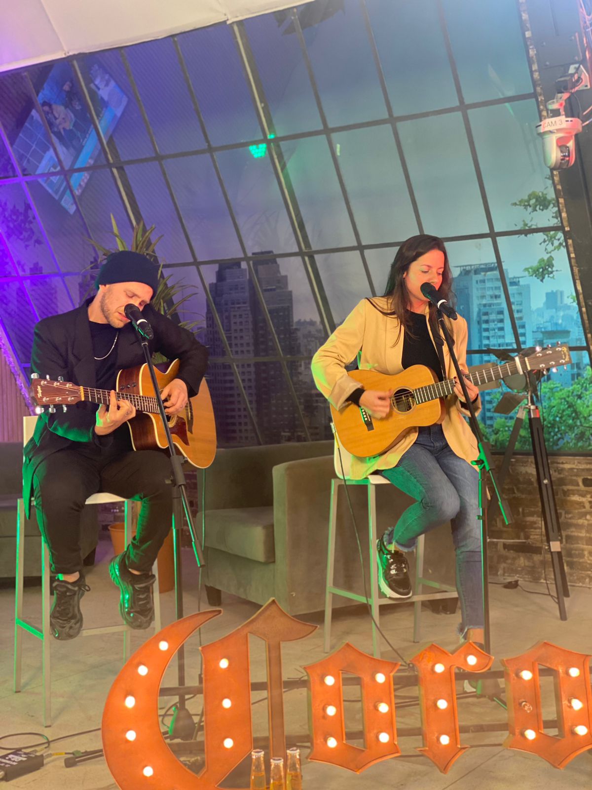 Cata Raybaud en vivo en #VueltaYMedia - Urbana Play 104.3