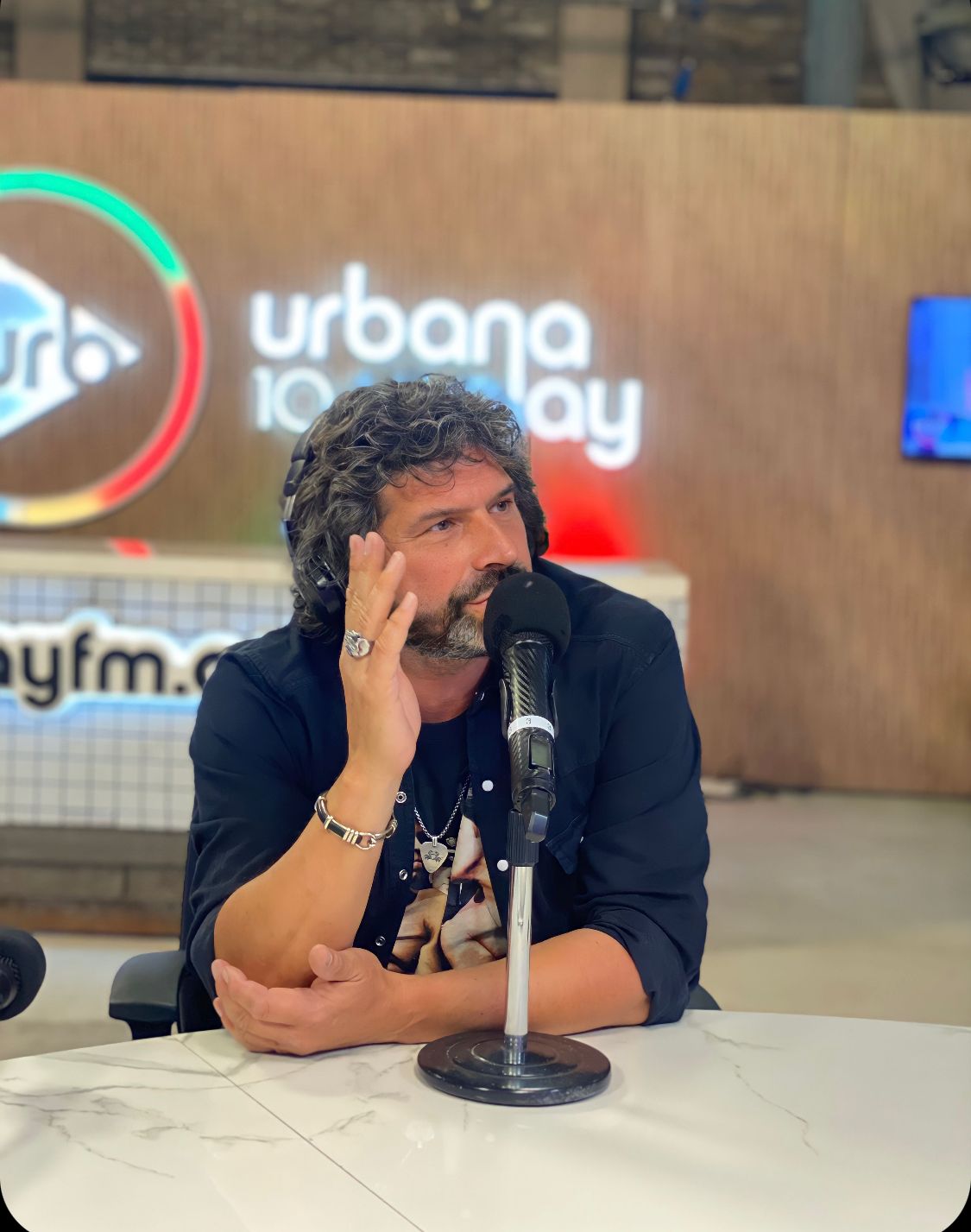 Iván Noble en #VueltaYMedia: "Tengo atributos como cualquiera que ...